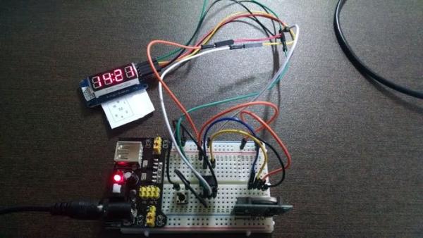 Tri-Mode Digital Clock with ATtiny85 and RTC