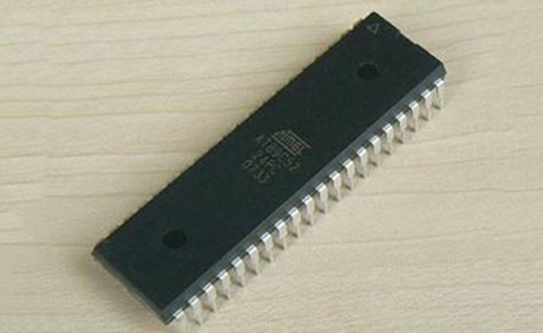 AT89C52 APPLICATIONS EXAMPLES PROTEUS ISIS CIRCUITS (10 PROJECTS)
