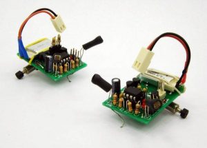 LIGHT FOLLOWING ROBOT WITH ATMEL ATTINY25