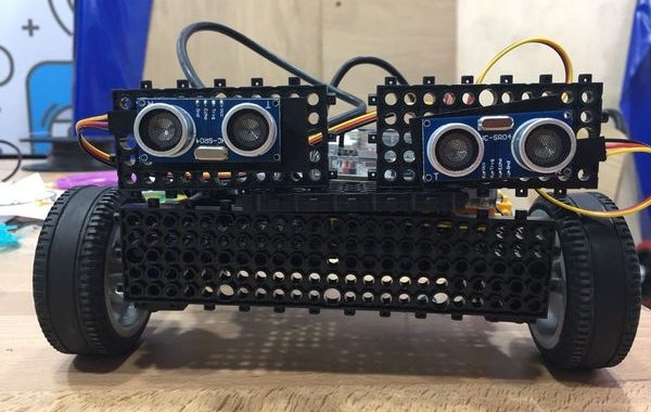 LIGHT FOLLOWING ROBOT WITH ATMEL ATTINY25
