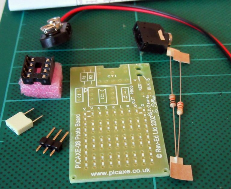 Picaxe Greenhouse Light Sensor Controller