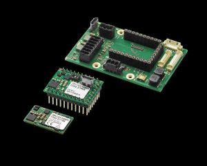 POWERFUL AND EXTREMELY MINIATURISED MOTION CONTROLLERS